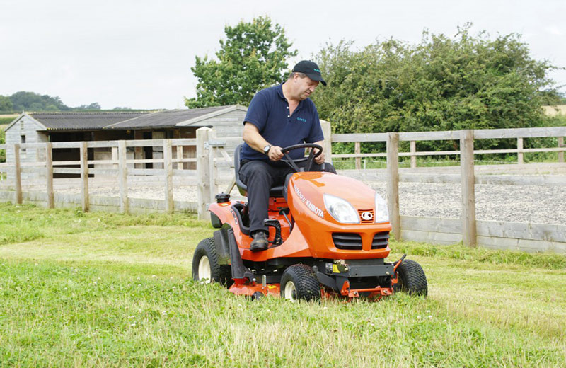 Ride On Mowers Kubota GR1600-II - Kubota