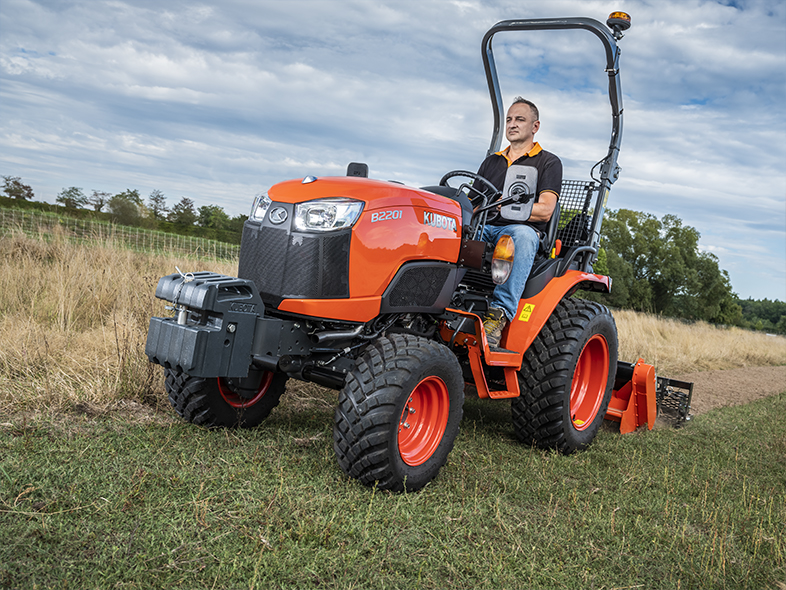 Compact Tractors Kubota B2 Series - Kubota