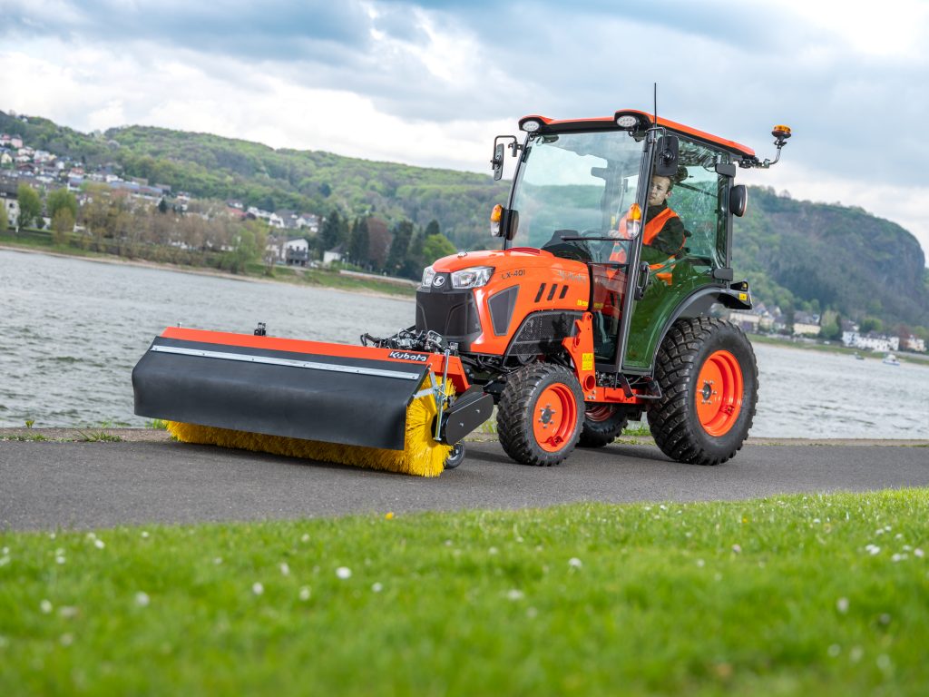 Compact Tractors Kubota LX Series - Kubota
